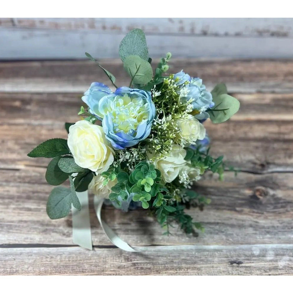 Baby Blue And Cream Rose Bouquet - Claire De Fleurs